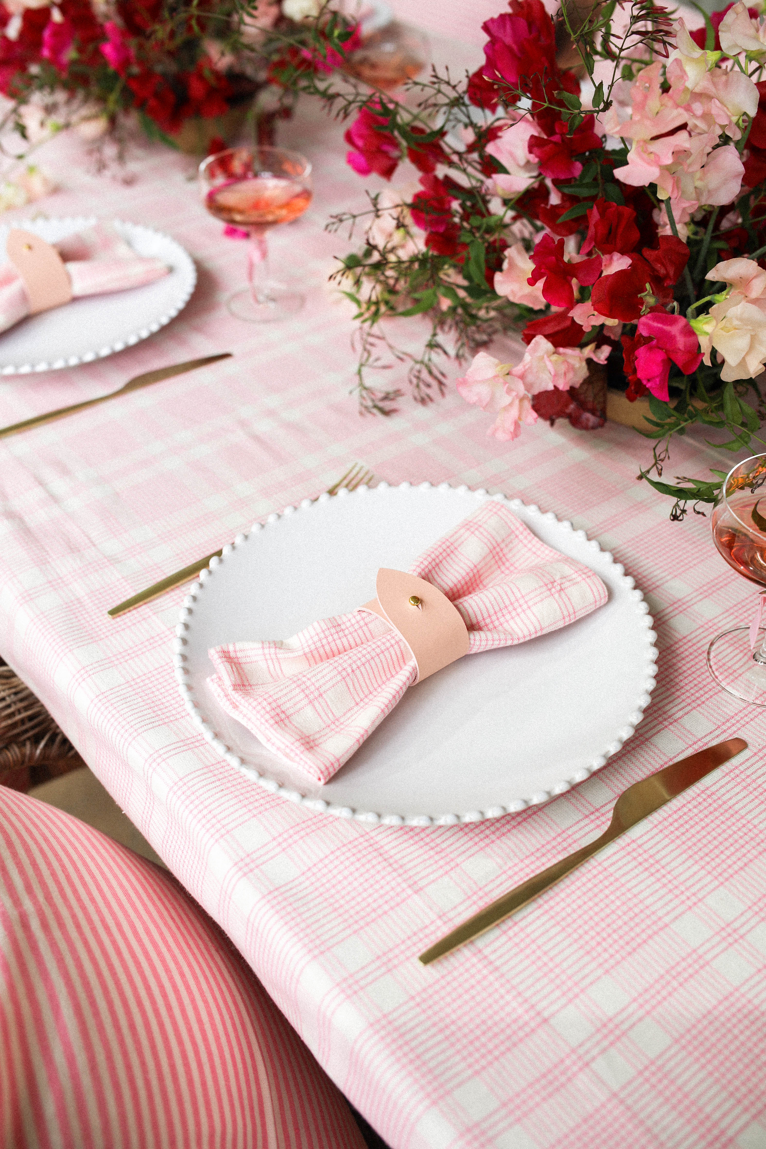MARIANNE PLAID - Peony Tablecloth – Heather Taylor Home