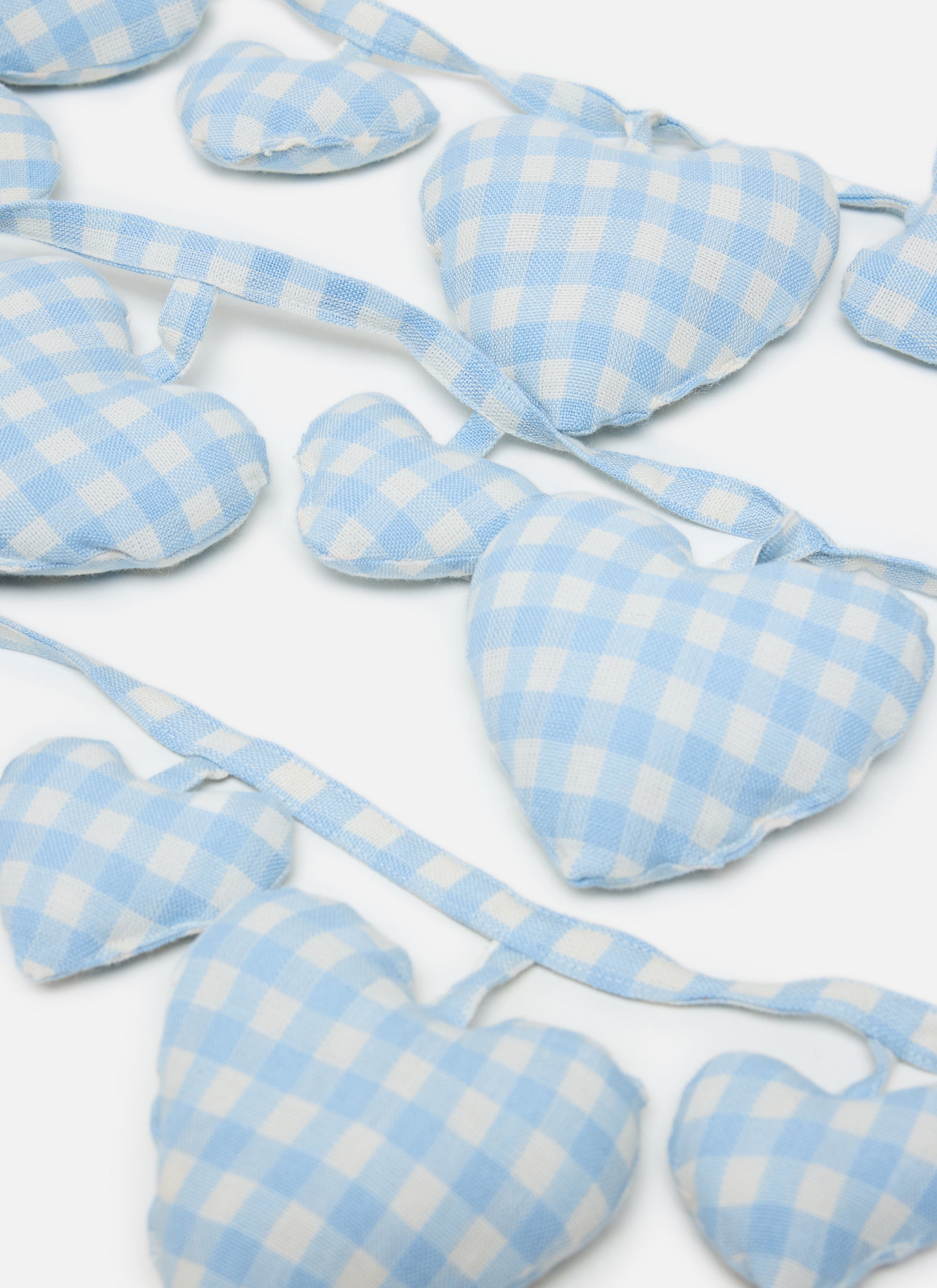 MINI GINGHAM - Baby Blue Hearts Garland – Heather Taylor Home