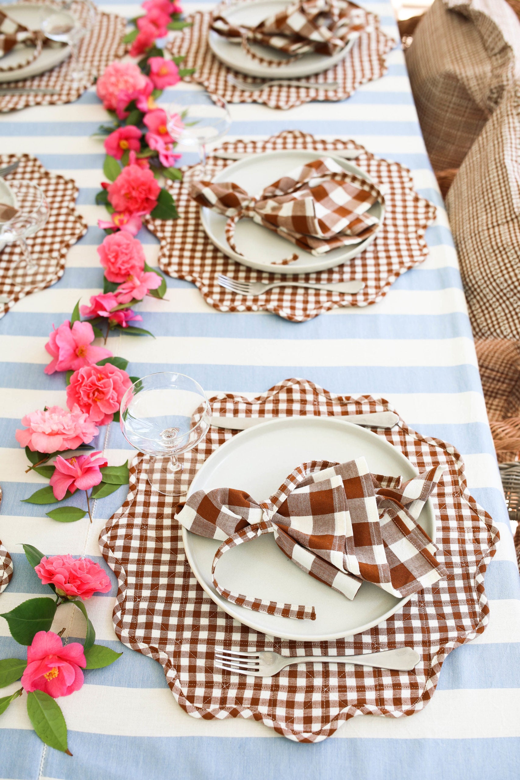 MINI GINGHAM - Nutmeg Scalloped Edge Placemat – Heather Taylor Home