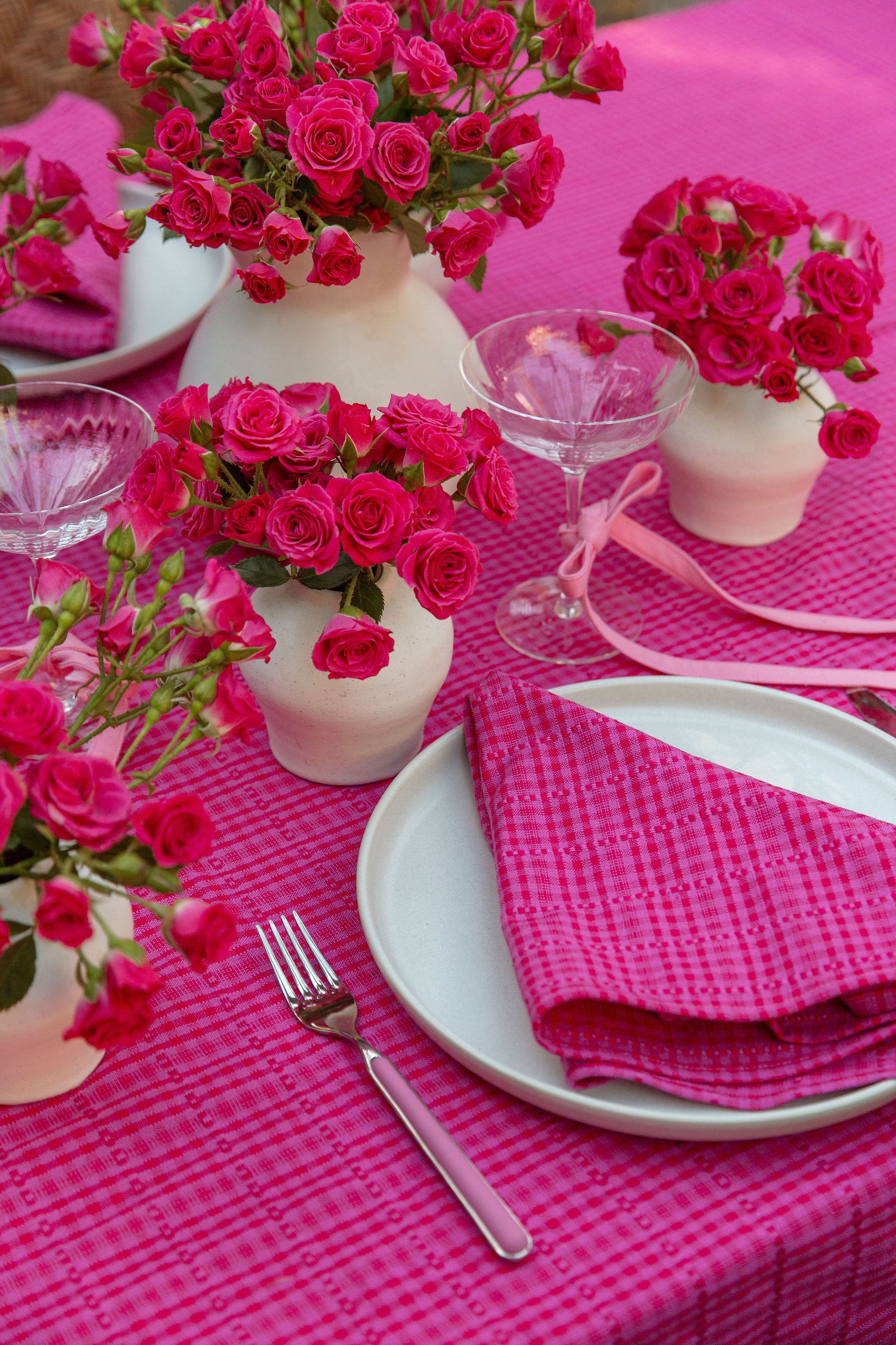SOHO - Two Toned Fuchsia Tablecloth – Heather Taylor Home